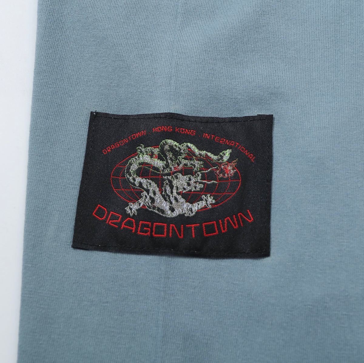 "DragonTown" - D.T/eryx Long Sleeve - Pale – WILDSTYLE RECORDS